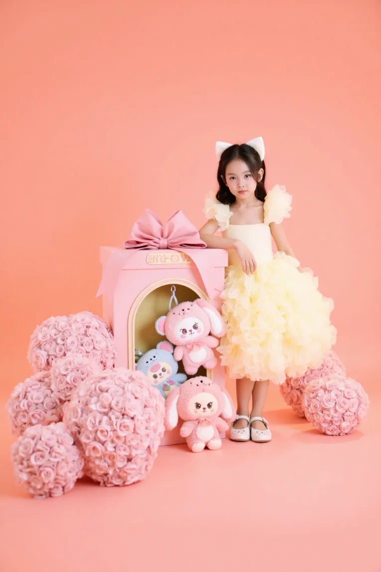 PS Flux Children Photo Concept 05-LoRA-TungPS-Shakker